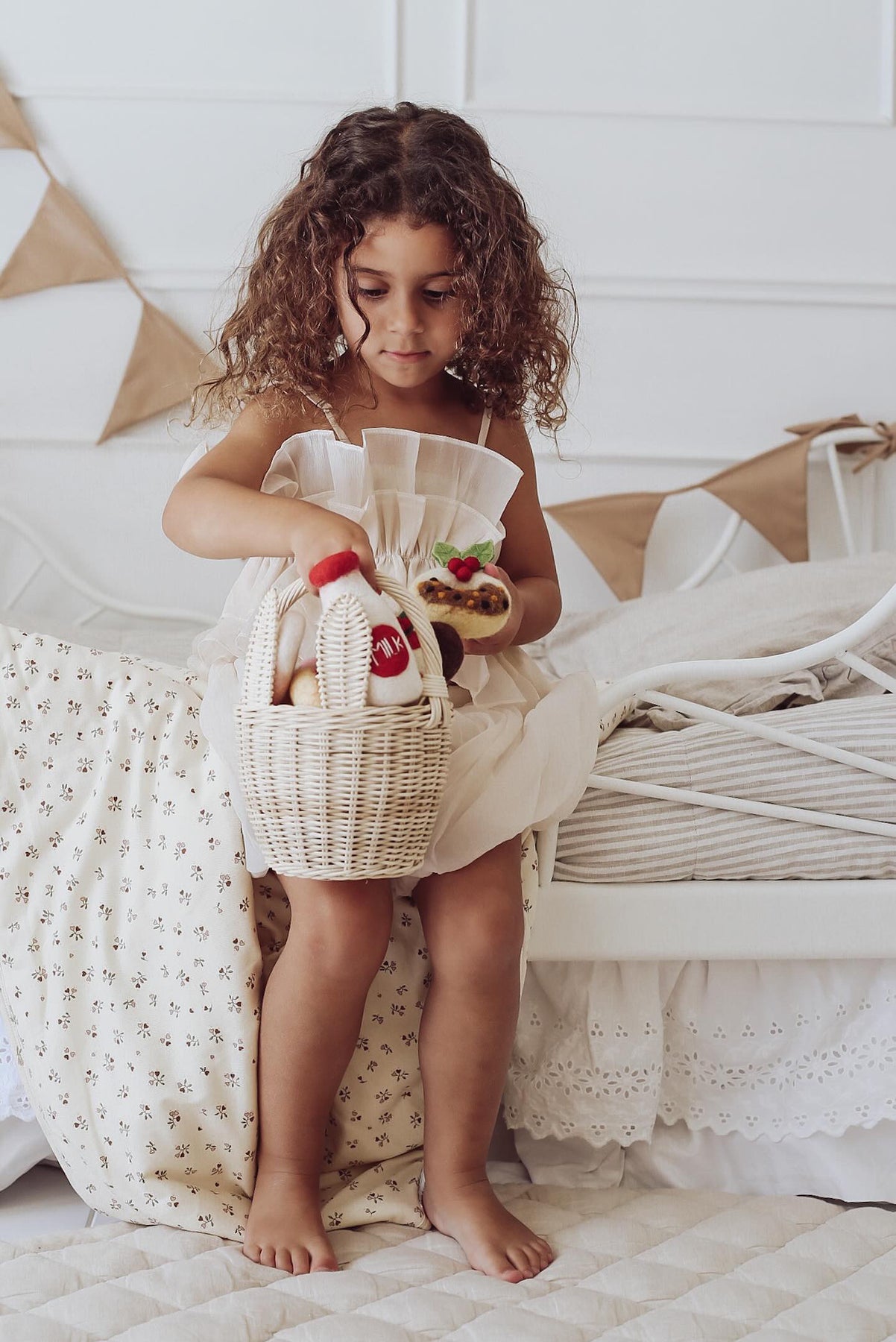 Florence | Cot Quilt – Charliehelenacollection